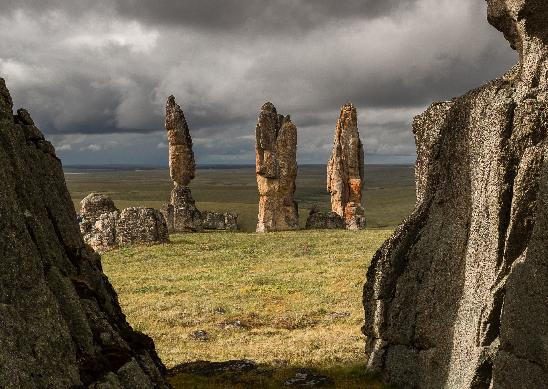 Stone Pillars of Sundurun River Valley — Yakutia Expedition 2022